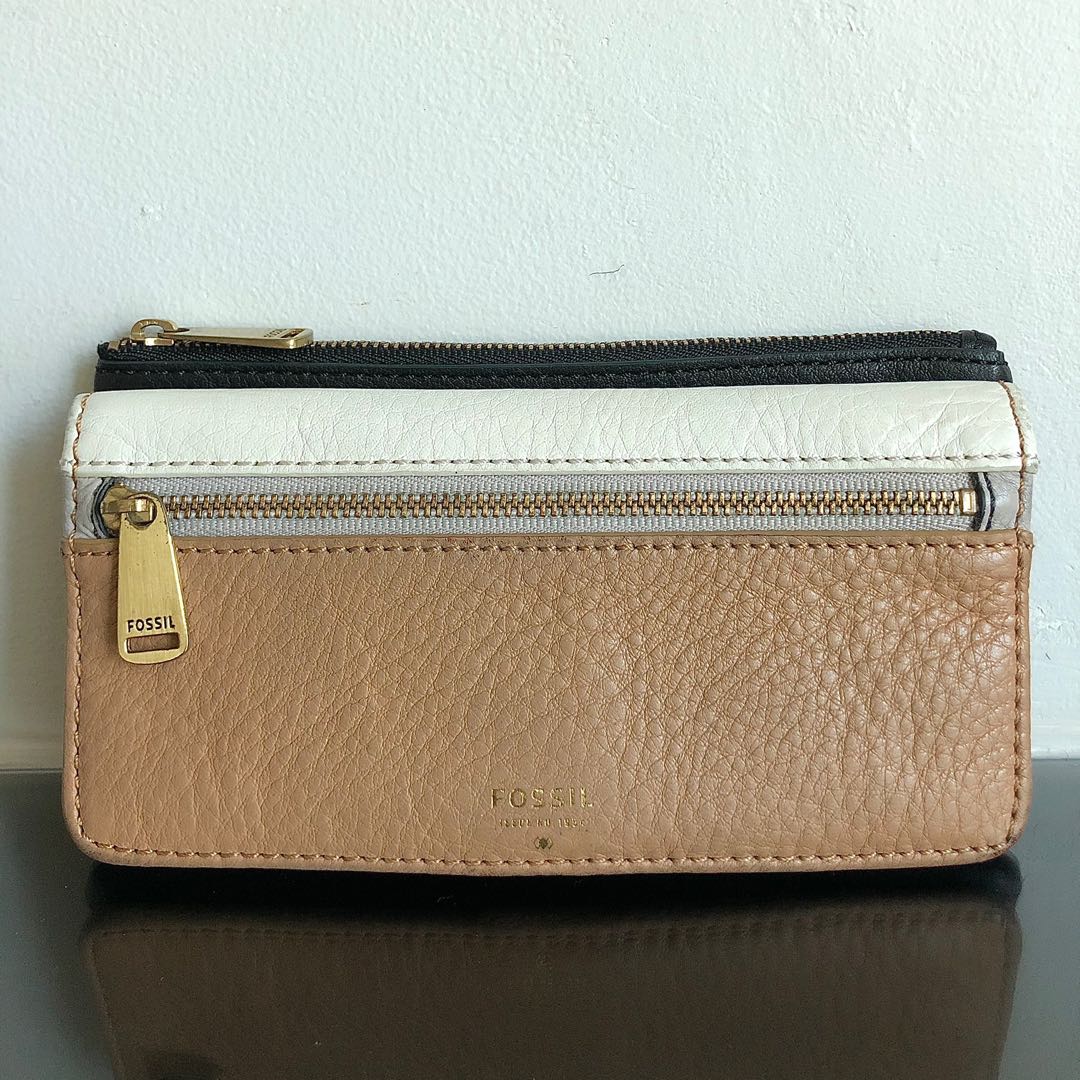 fossil wallet, Women's Fashion, Bags & Wallets, Wallets & Card Holders ...
