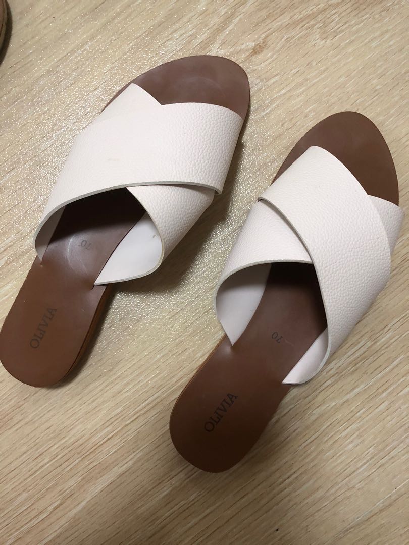 OLIVIA MNL, Women's Fashion, Footwear, Flats & Sandals on Carousell