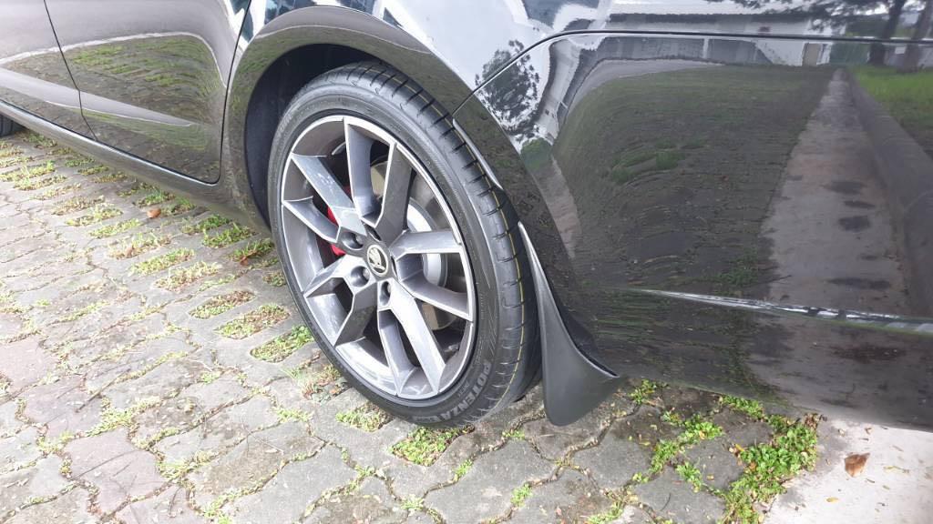 Original Skoda Octavia VRS 18x8 Rims 5x112 ET51, Car Accessories, Tyres ...