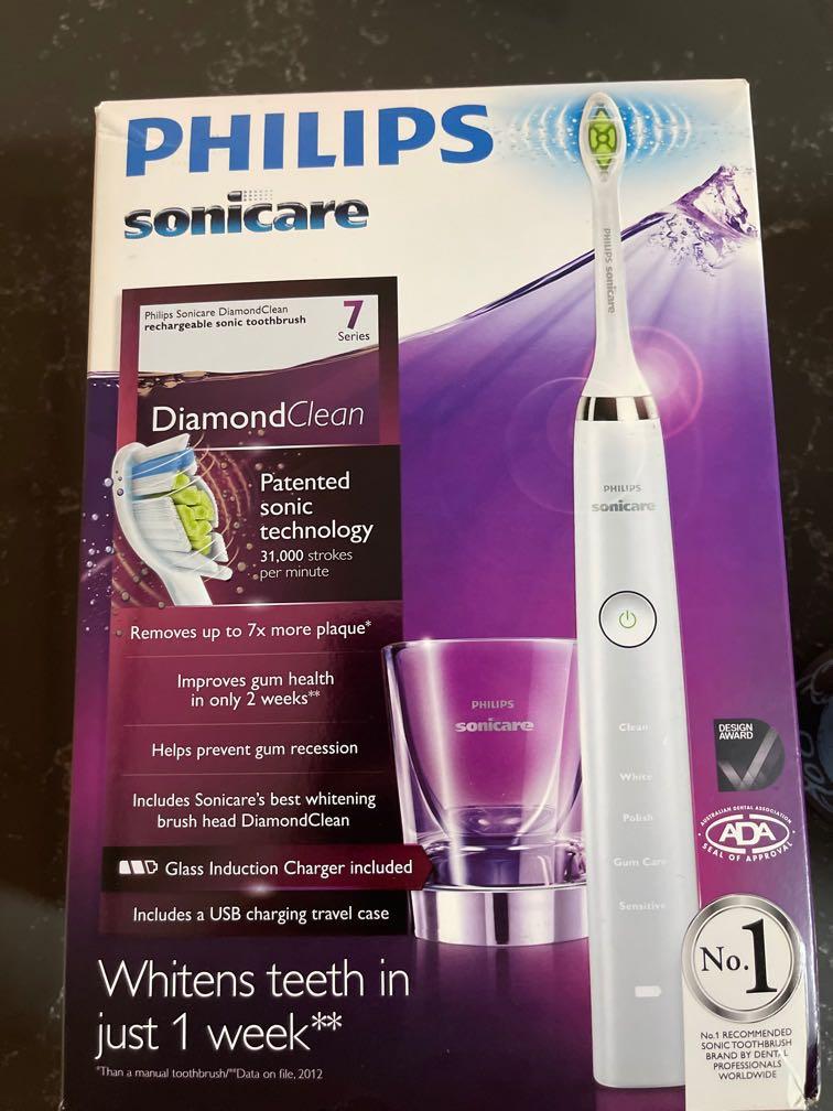 Philips Diamond Clean toothbrush Sonicare, Beauty & Personal Care, Oral ...