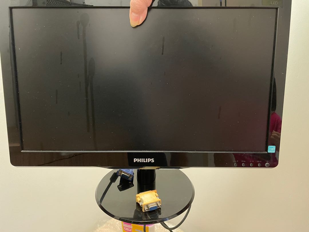Philips monitor, Computers & Tech, Desktops on Carousell