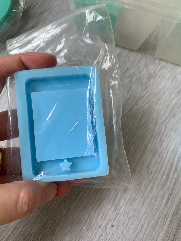 Resin Craft DIY -1, Hobbies & Toys, Stationery & Craft, Craft Supplies ...