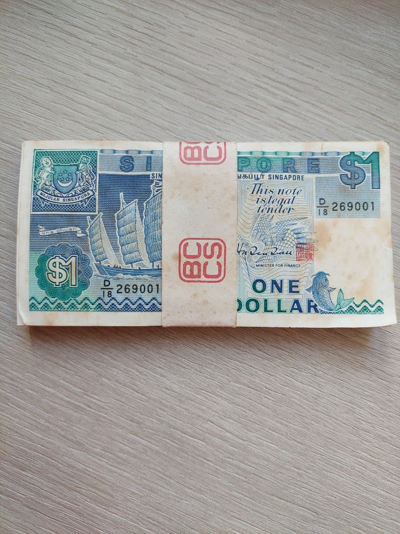 3rd series of Singapore paper note with running number, Hobbies & Toys ...