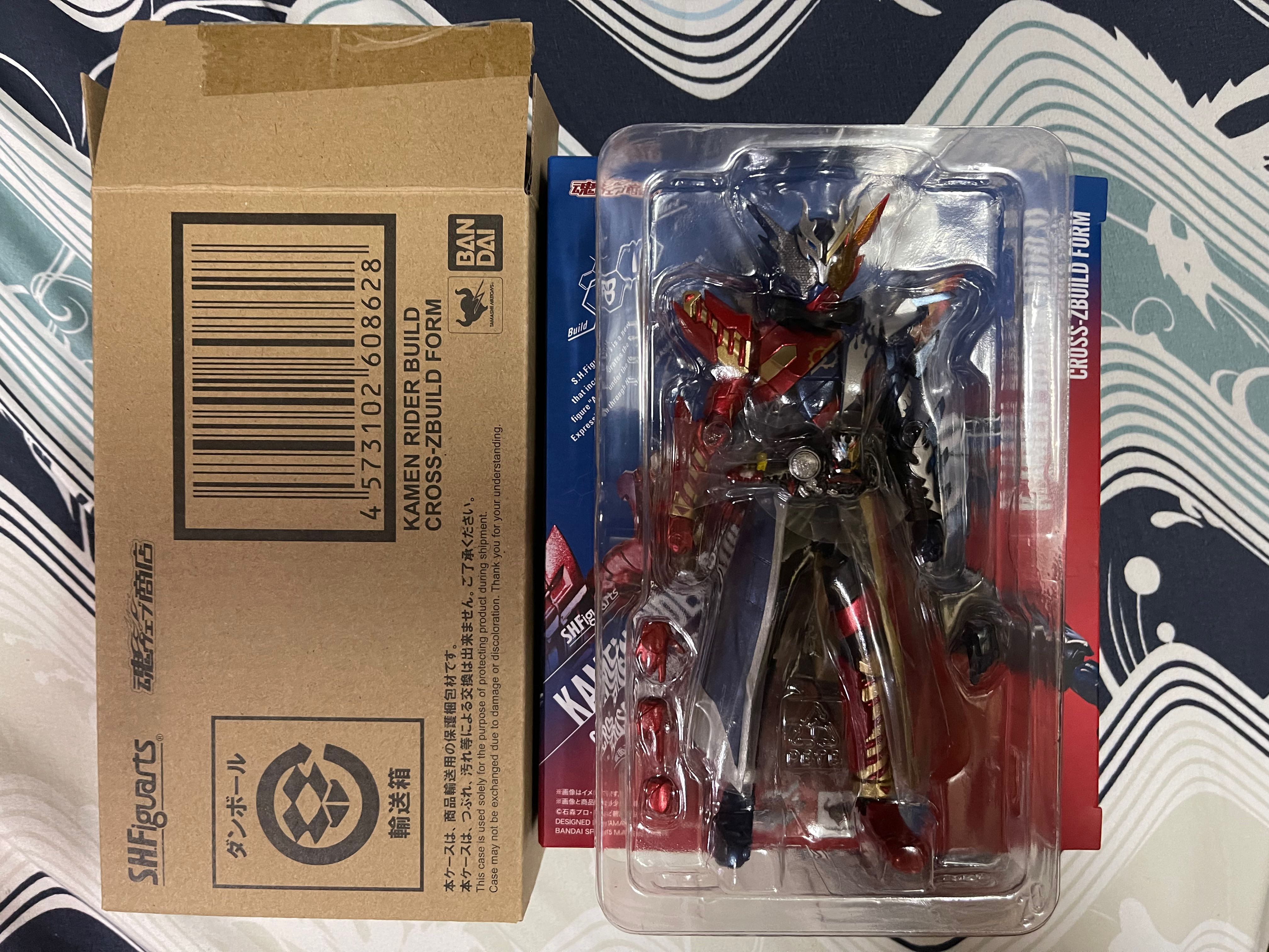 清位脫坑 SHF KAMEN RIDER BUILD, 興趣及遊戲, 玩具 & 遊戲類 - Carousell