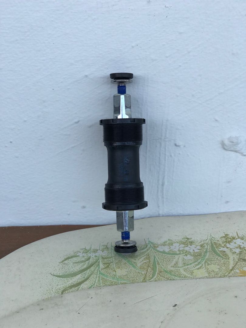 Brompton Original Bottom Bracket, Sports Equipment, Bicycles & Parts ...