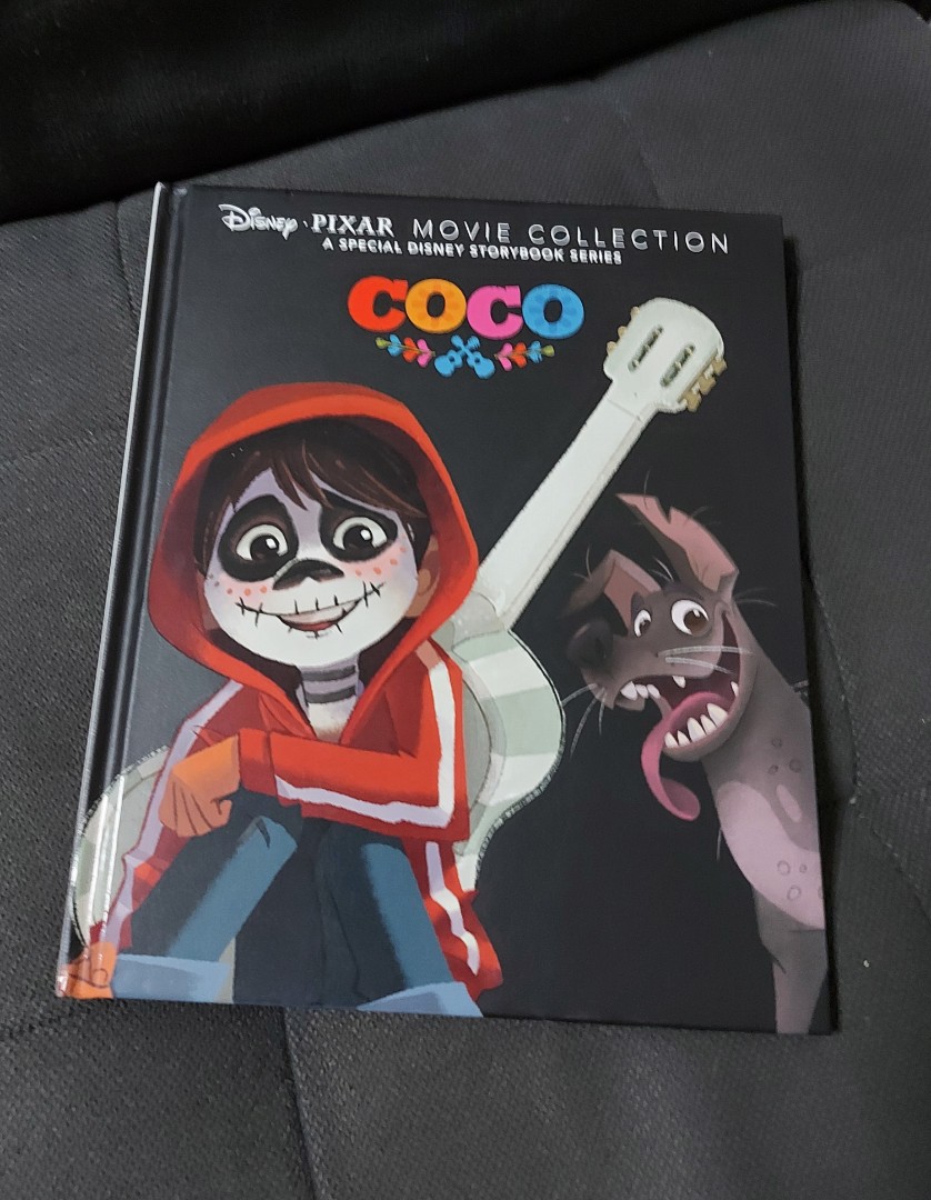 Coco Official Movie Illustrated Book, Hobbies & Toys, Books & Magazines ...