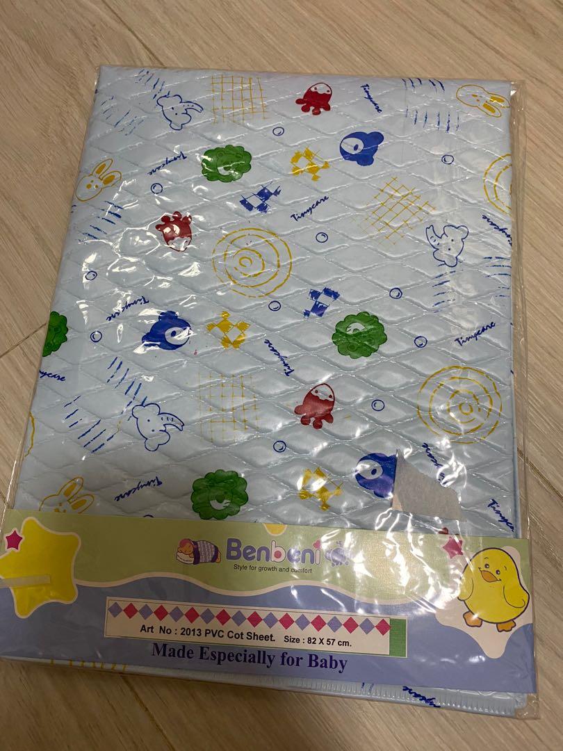 Cot Sheet and Changing Pad, Babies & Kids, Bathing & Changing, Other ...