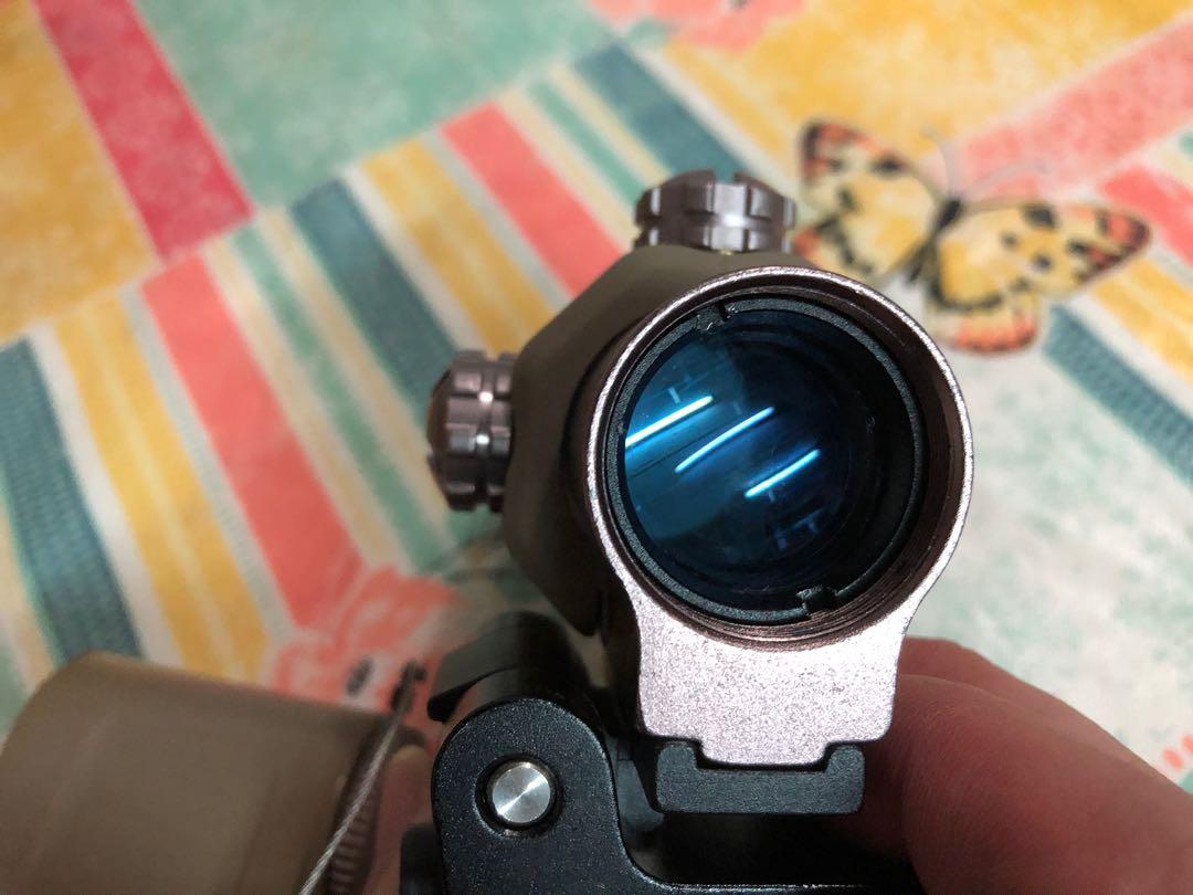 Eotech replica gbb aeg red dot n magnifier 紅點 全息 鏡, 興趣及遊戲, 玩具 & 遊戲類 ...