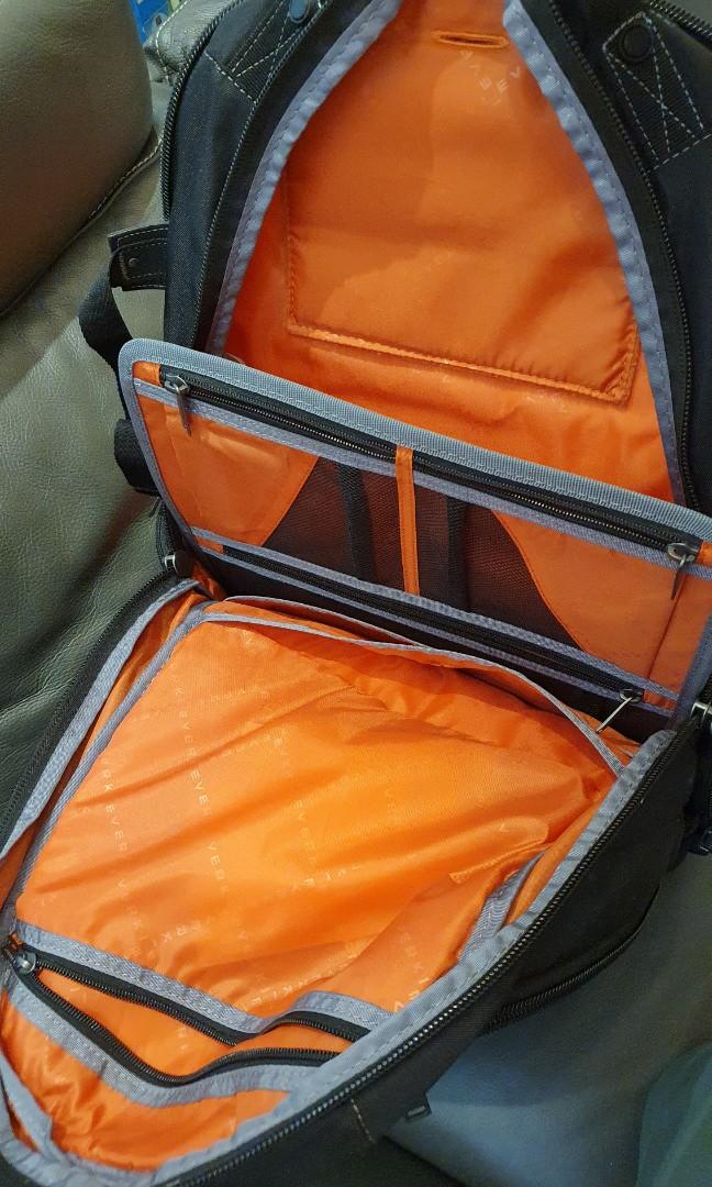 EVERKI TITAN LAPTOP BACKPACK - 18,4" - BLACK, 興趣及遊戲, 旅行, 旅遊 - 旅行必需品及用品 ...