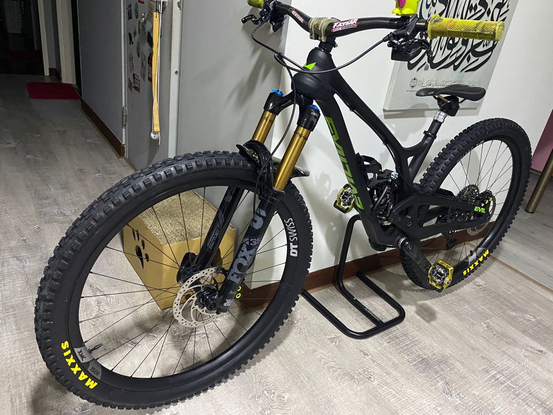 Evil Offering v1 with XX1 and Reverb AXS, Sports Equipment, Bicycles ...