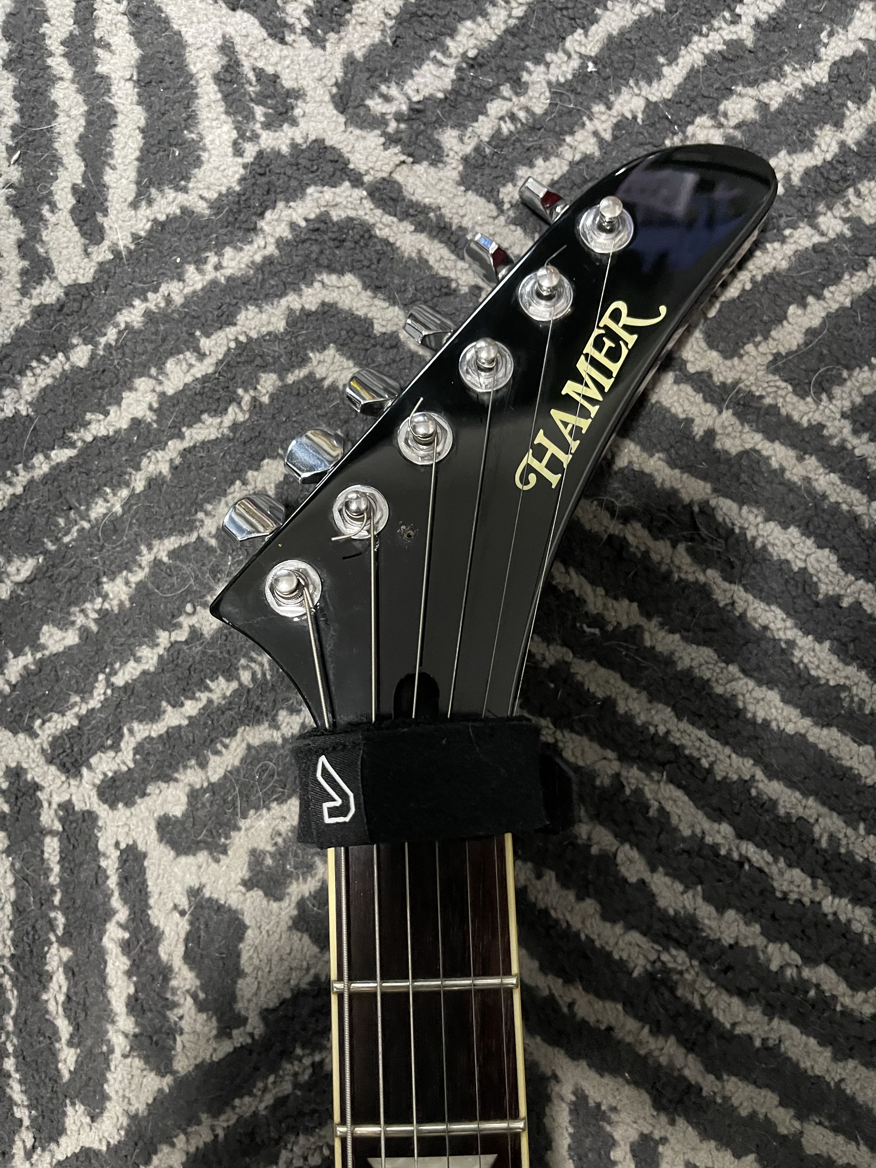 Hamer Xt explorer electric guitar, Hobbies & Toys, Music & Media ...