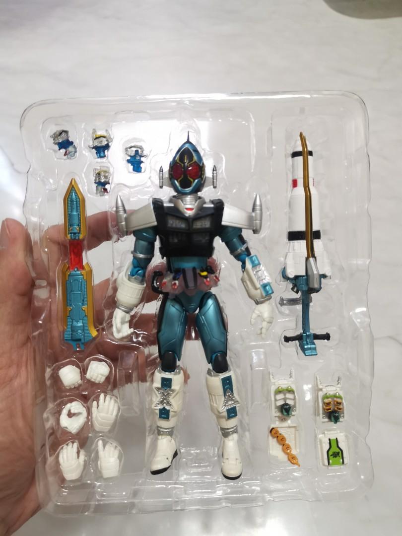 Kamen Rider Fourze shf Basestate Cosmic Meteor Fushion, Hobbies & Toys ...