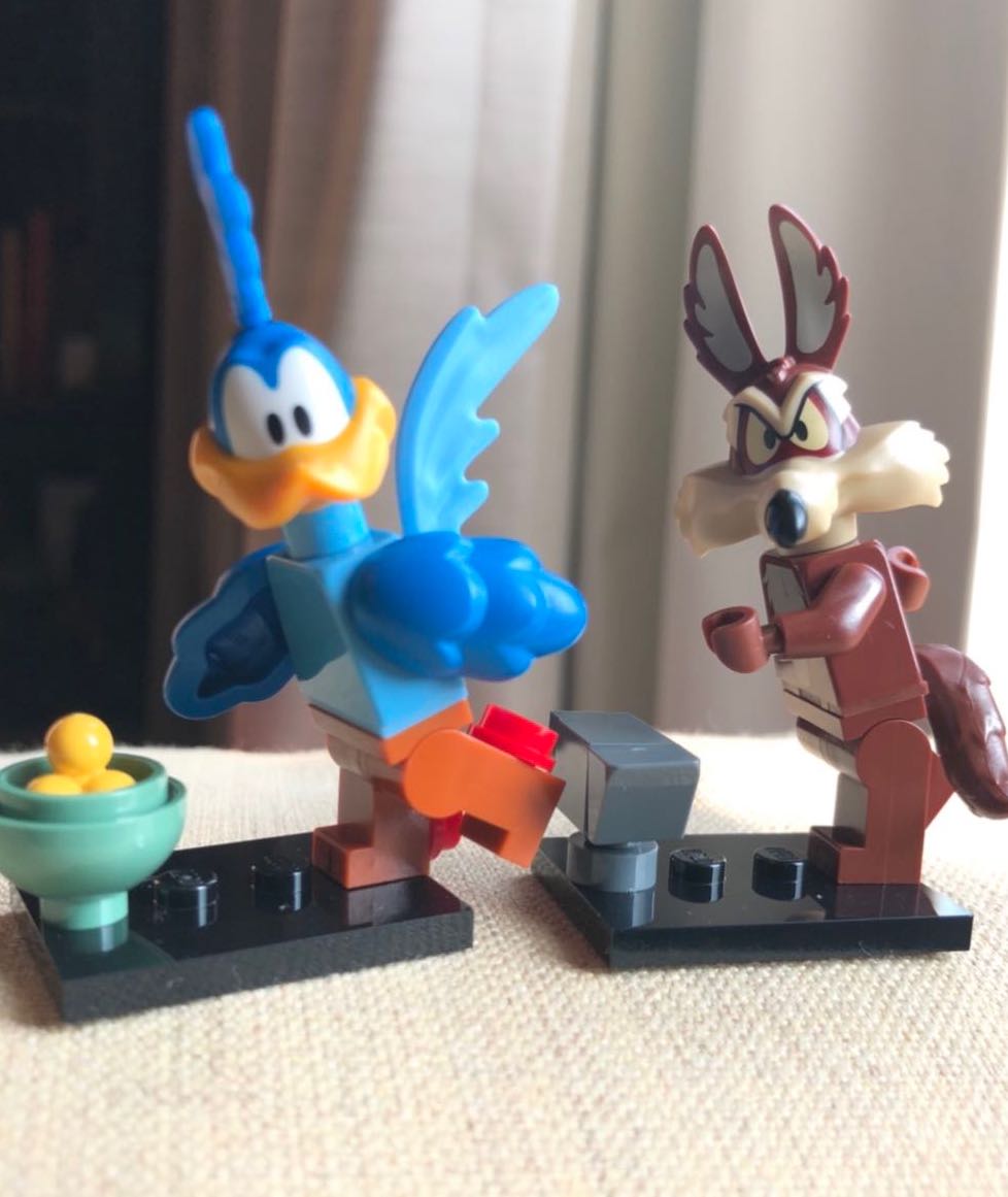 Lego Looney Tunes Road Runner and Wile E. Coyote Minifigures Bundle ...