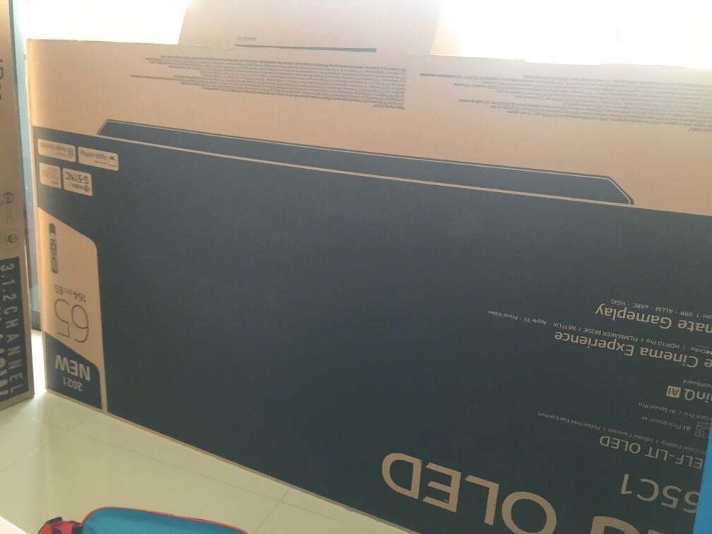 LG oled 65 box carton, TV & Home Appliances, TV & Entertainment, TV ...