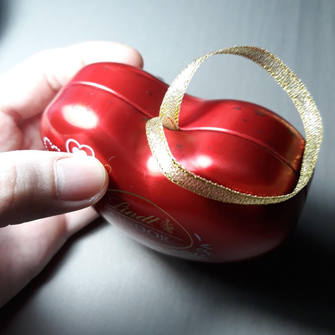 Lindt lindor empty red heart tin, Everything Else, Others on Carousell