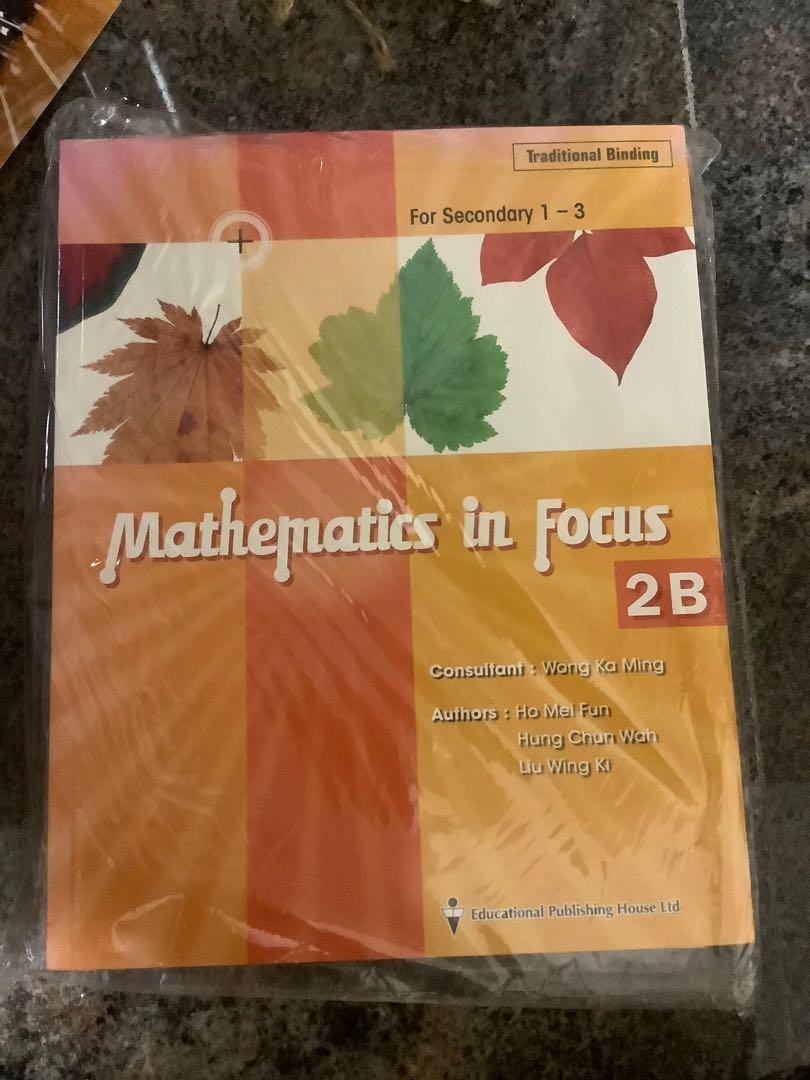 Mathematics in focus 2B 一套, 興趣及遊戲, 書本 & 文具, 教科書 - Carousell