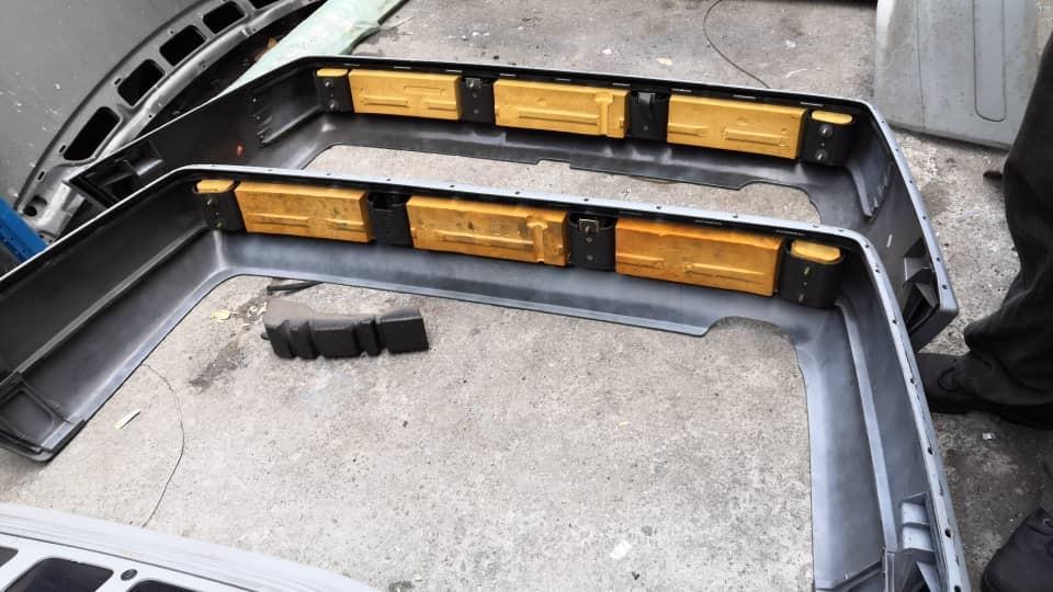 Mercedes w124 rear bumper, Sports Equipment, Bicycles & Parts, Parts ...