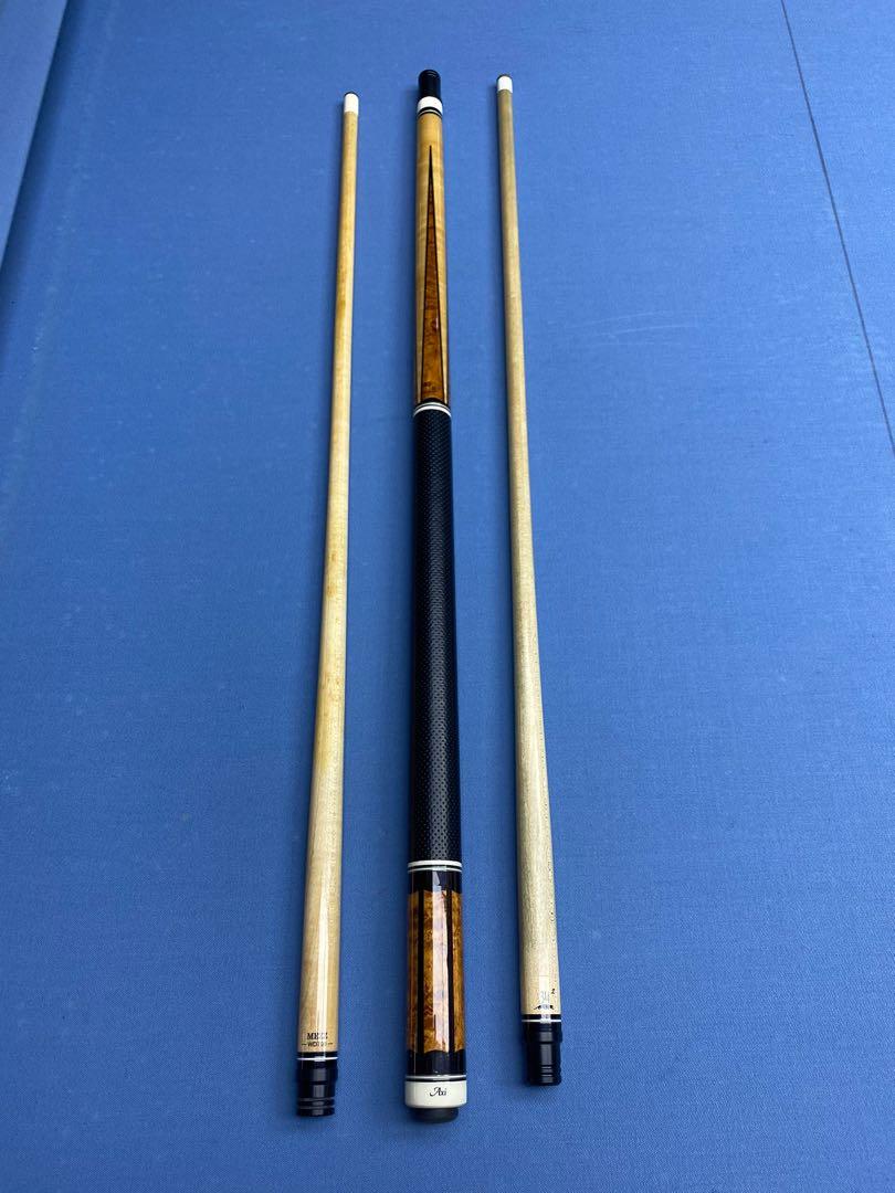Mezz Axi 605 pool cue, Sports Equipment, Other Sports Equipment and Supplies on Carousell
