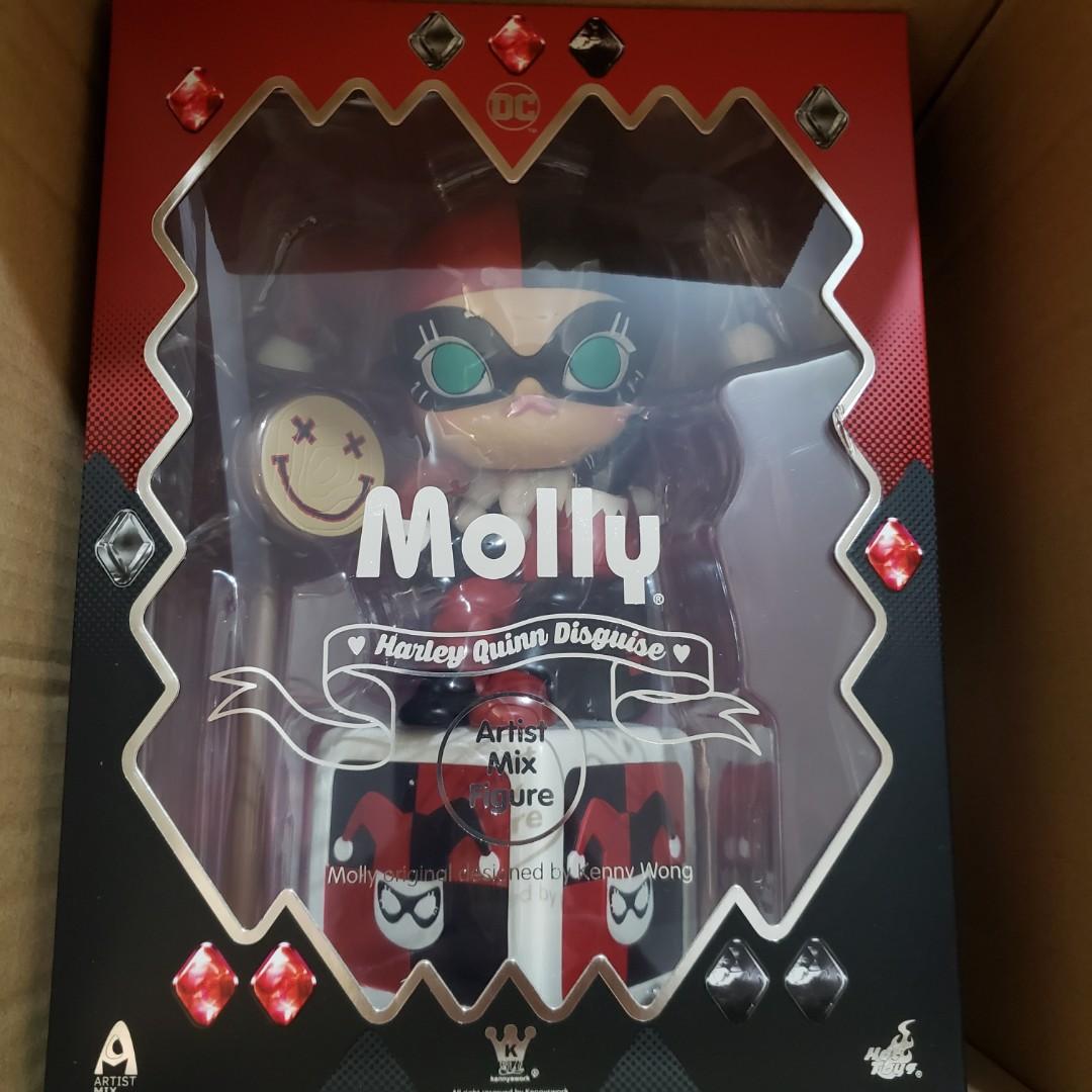 Molly figure Harley quinn, 興趣及遊戲, 玩具 & 遊戲類 - Carousell