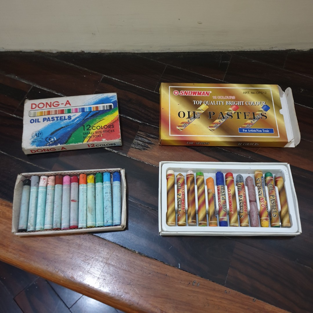 Oil Pastels - 12 Colors, Hobbies & Toys, Stationary & Craft, Craft ...