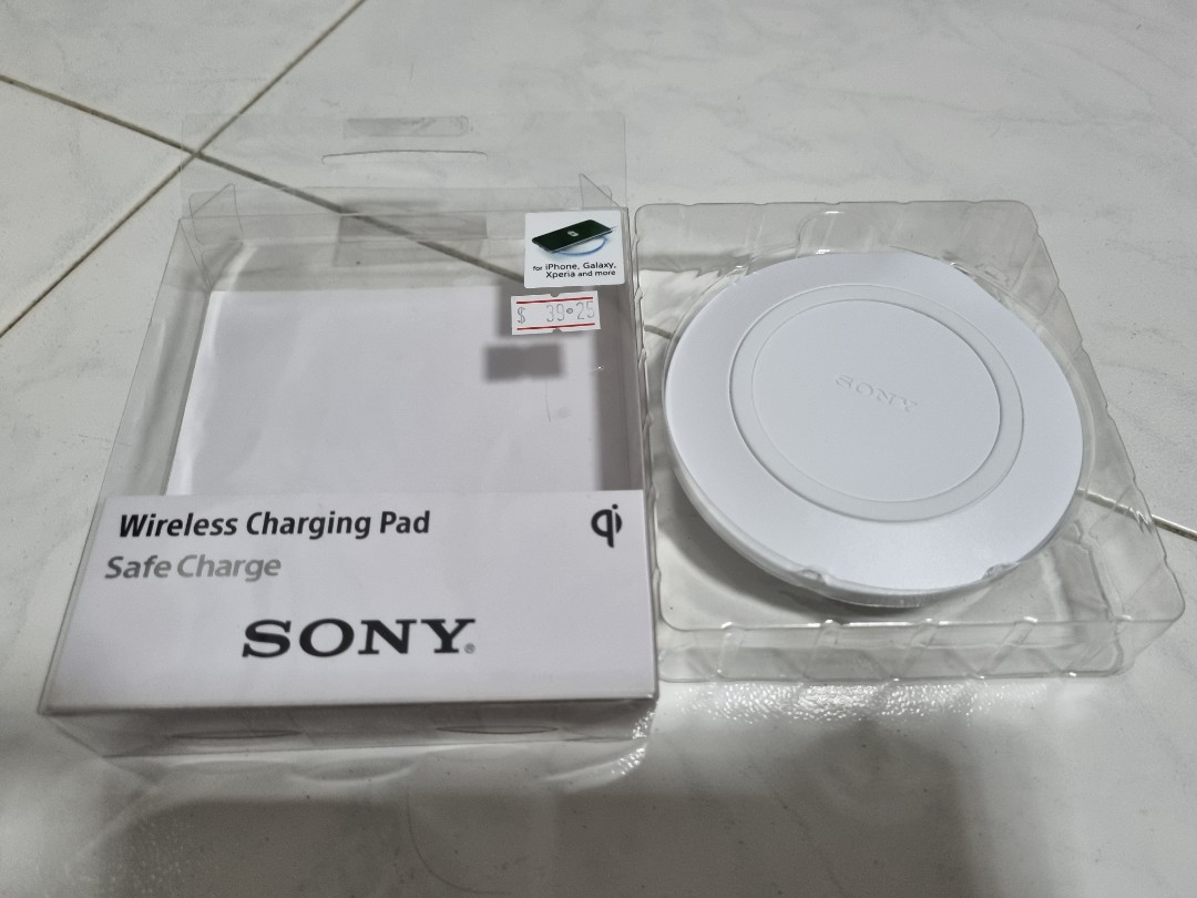 Sony Wireless charging pad, Mobile Phones & Gadgets, Mobile & Gadget ...