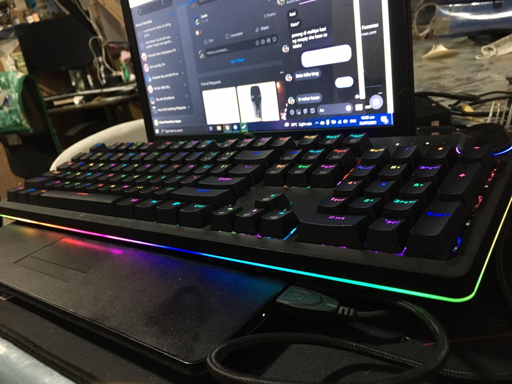 Tecware Spectre Pro RGB Mechanical Keyboard (Outemu Blue switches ...