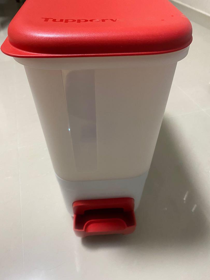 Tupperware’s Rice Dispenser, Furniture & Home Living, Kitchenware ...