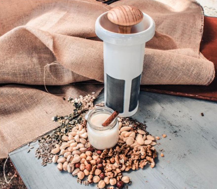 Vegan Milker PREMIUM by Chufamix, TV & Home Appliances, Kitchen ...