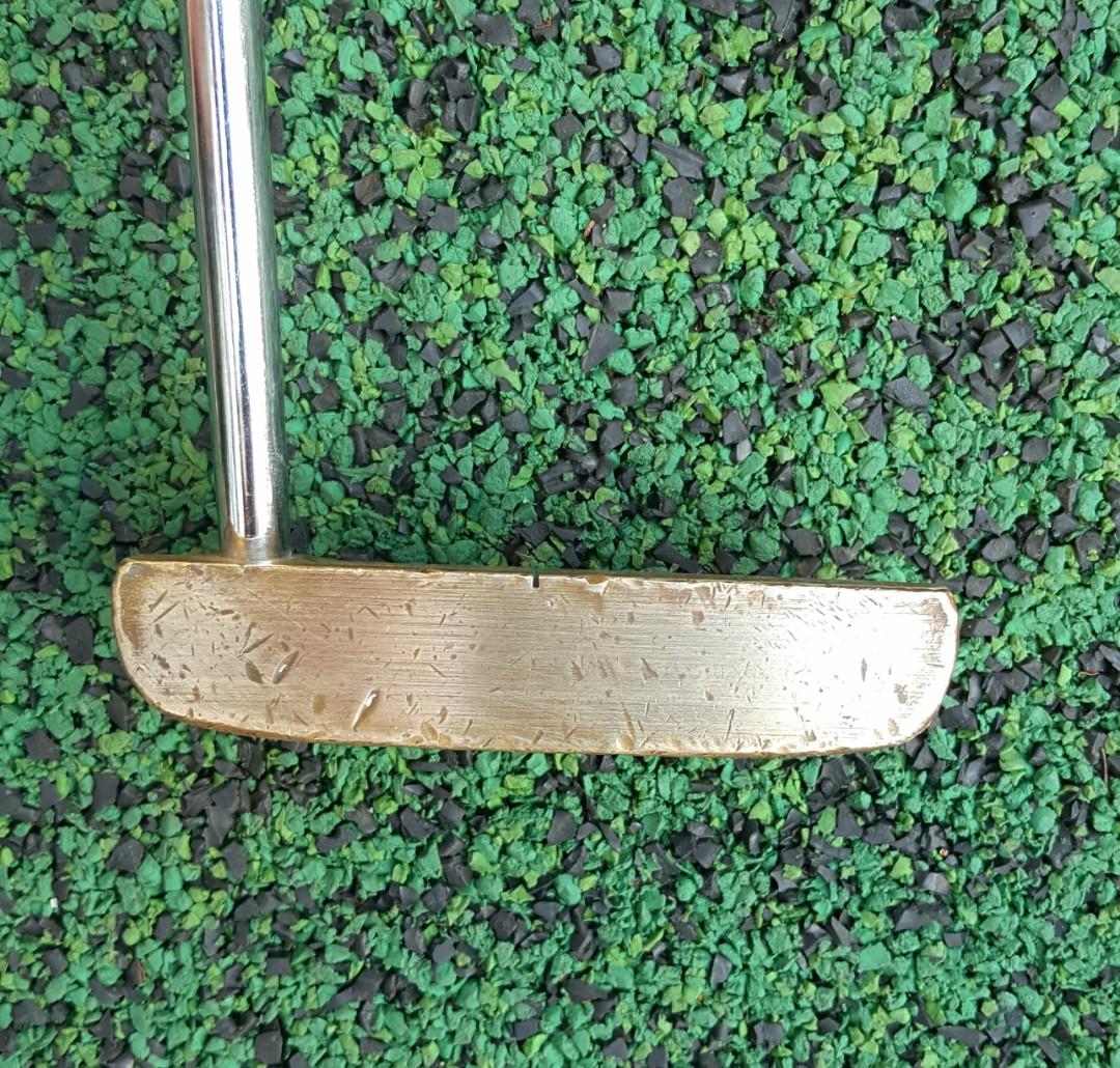 Vintage Left-handed Putter, Sports Equipment, Sports & Games, Golf on ...
