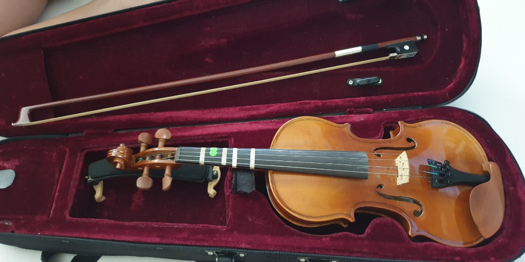 Volin for kids, Hobbies & Toys, Music & Media, Musical Instruments on ...