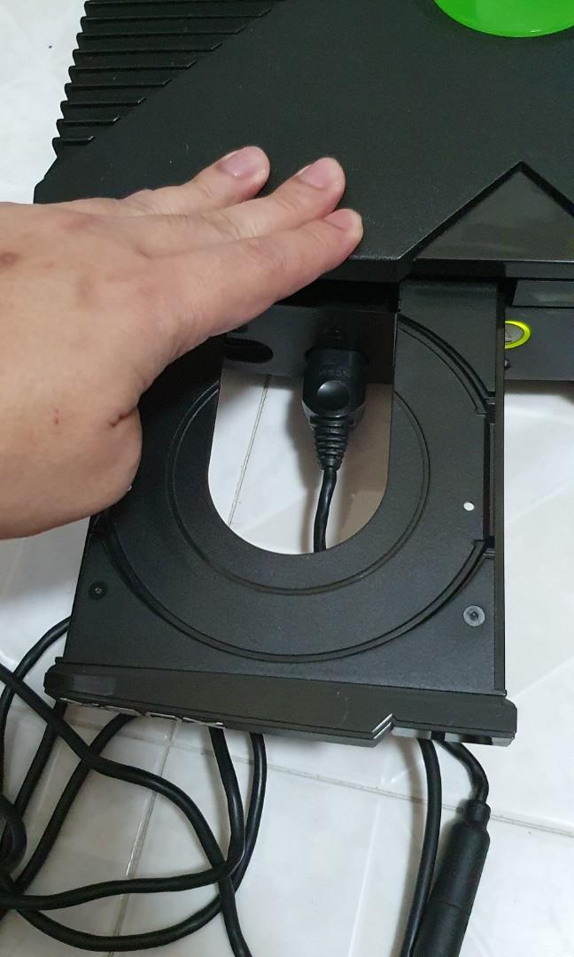 Xbox old (1st gen) - non modified, Video Gaming, Video Game Consoles ...