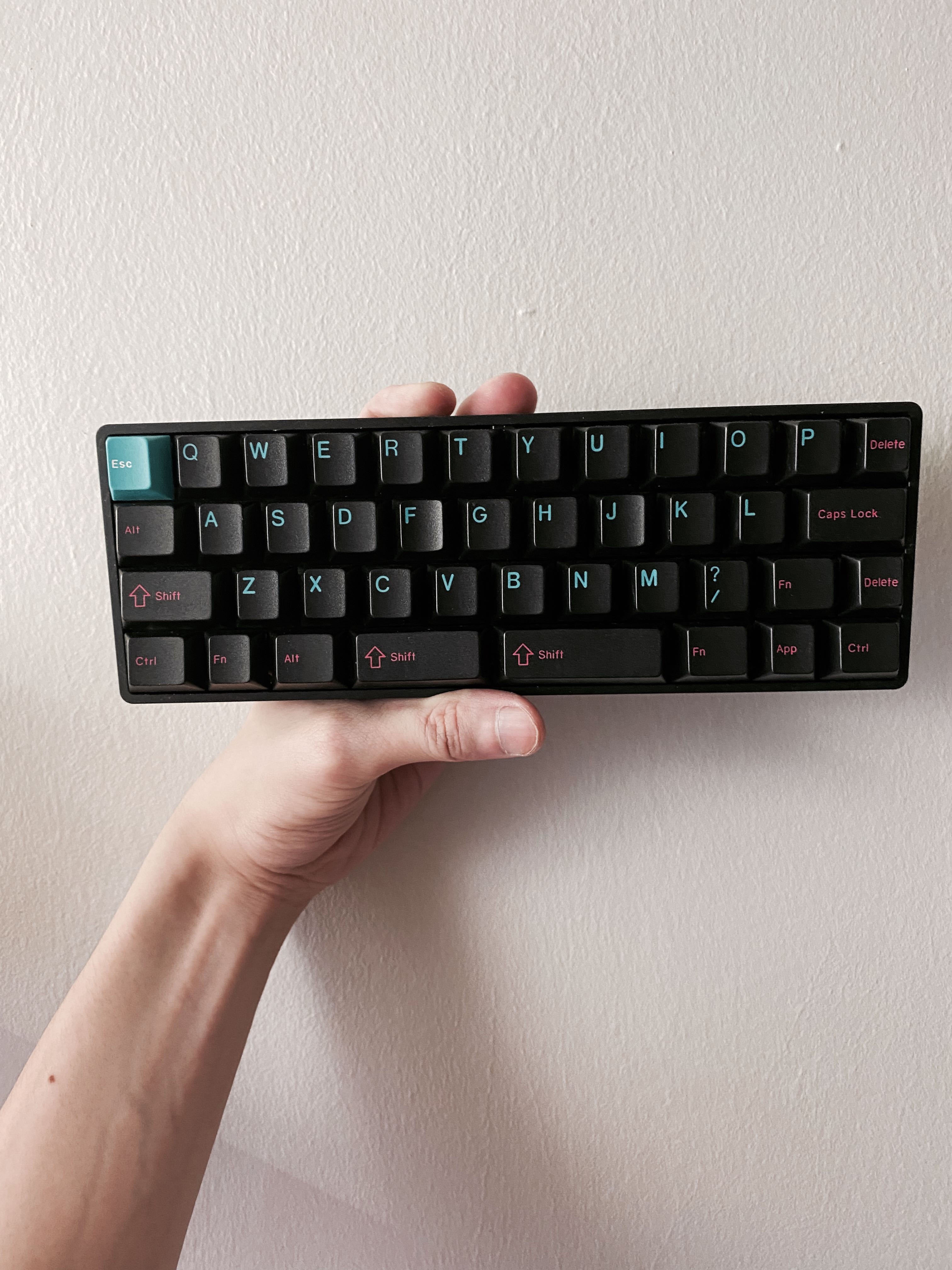 YMD40 40% Keyboard (AMJ40) - broken PCB only, Computers & Tech, Parts ...