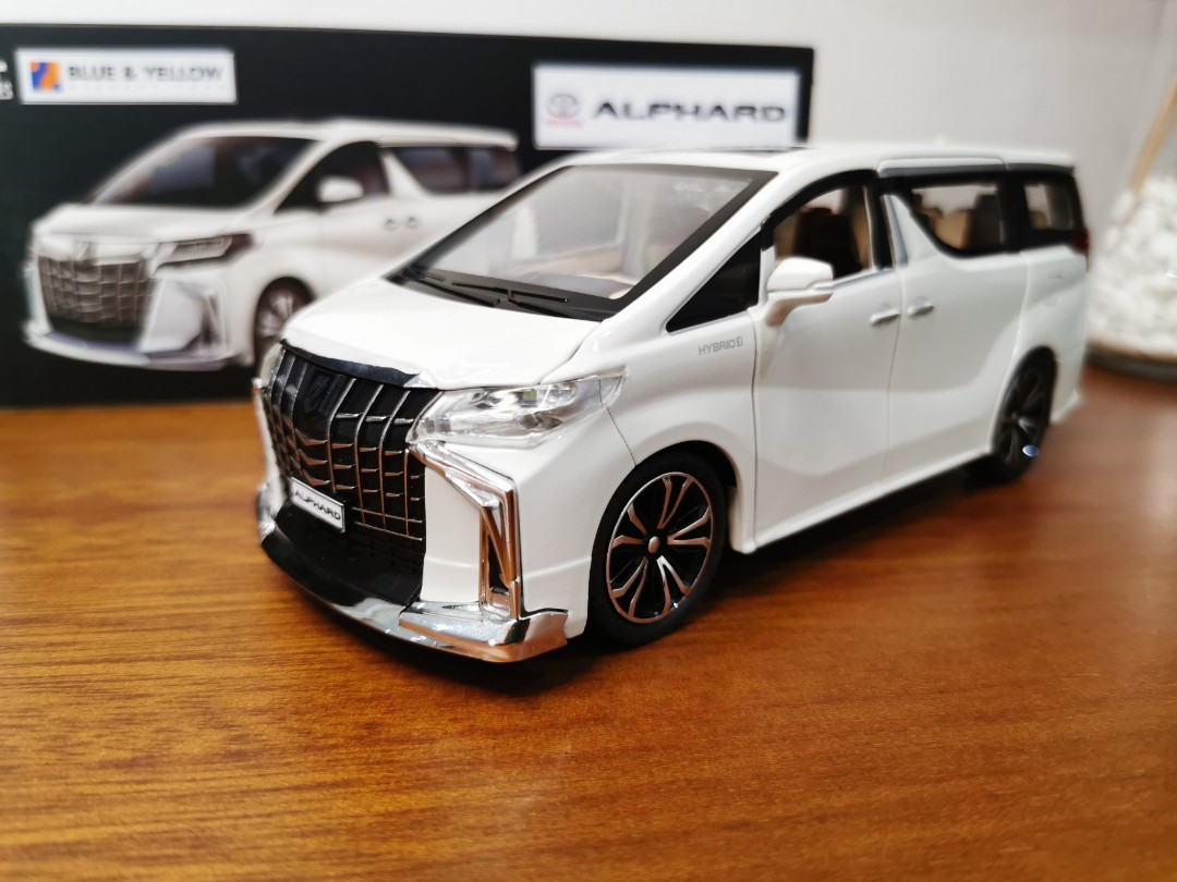 1/24 Toyota Alphard Diecast Scale Model Toy Car Color Pearl White ...