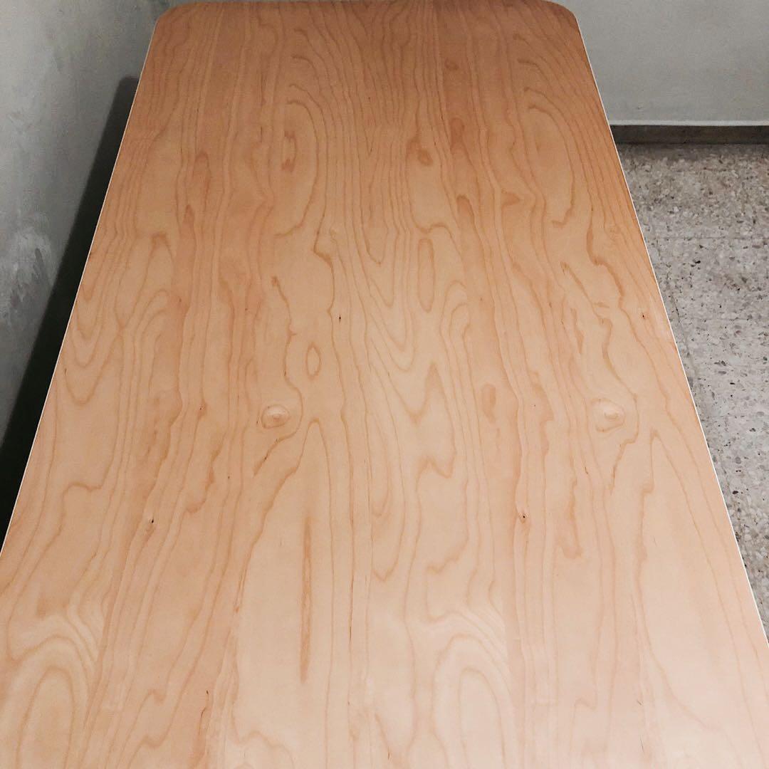 Bekant Desk, Furniture & Home Living, Furniture, Tables & Sets on Carousell