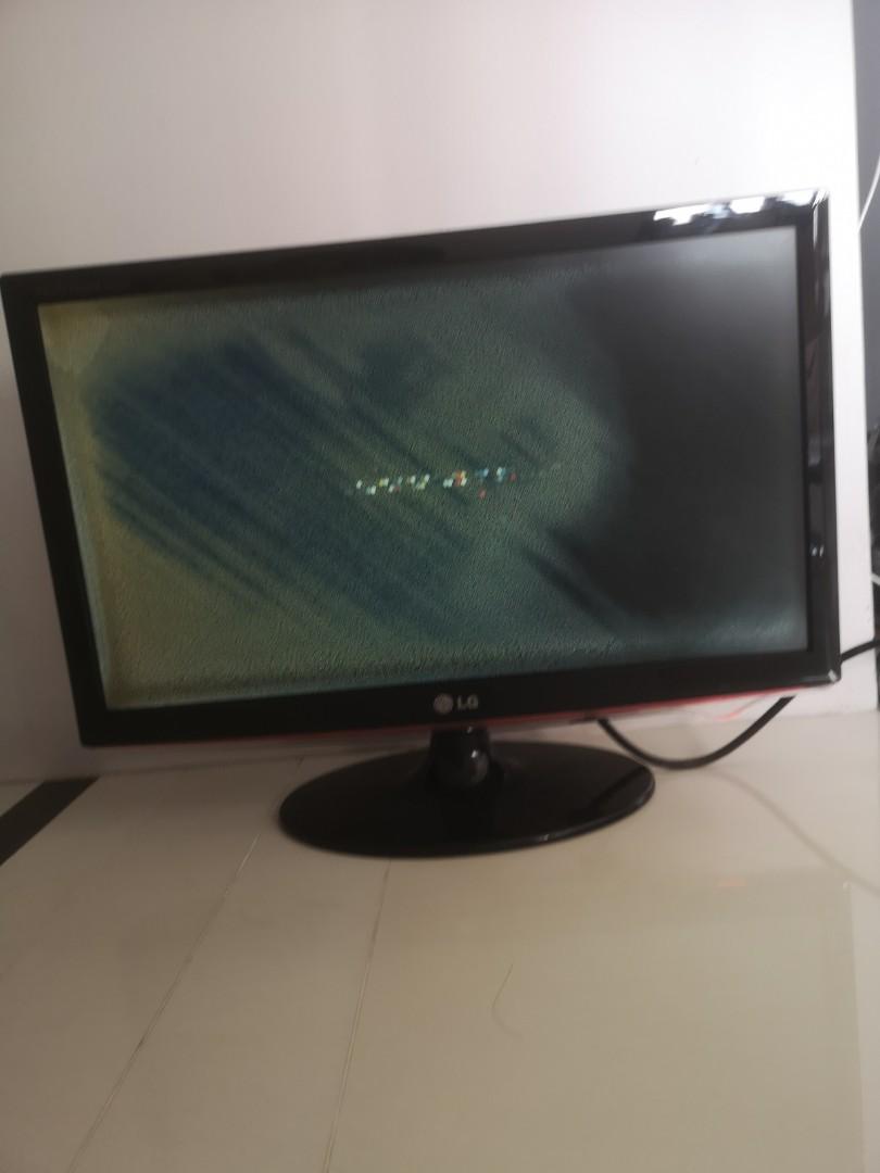pixel LG 23 inch monitor, Computers & Tech, Desktops on Carousell