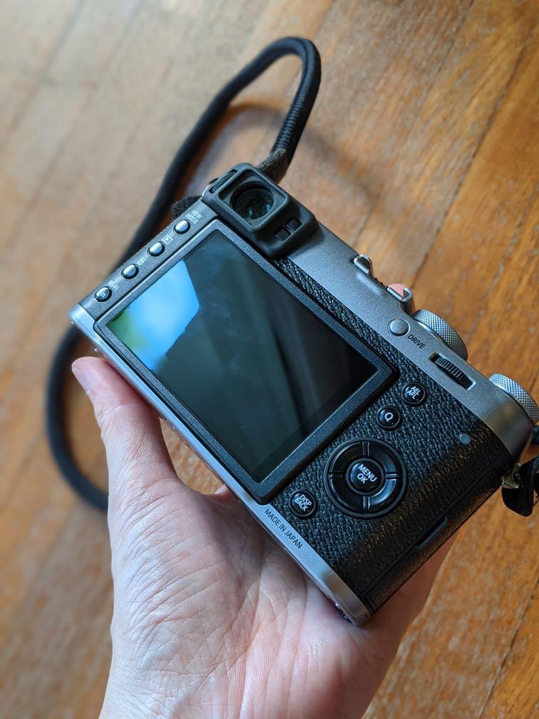 Fujifilm X100T + 2 batteries, Photography, Cameras on Carousell