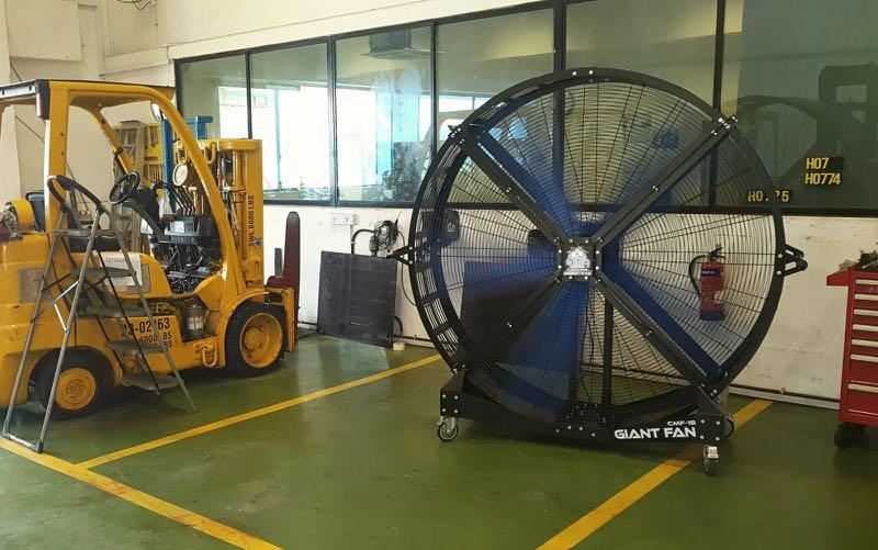 HVLS Giant Fan | Big Fan | Huge Fan | 210 Height | Industrial Fan ...