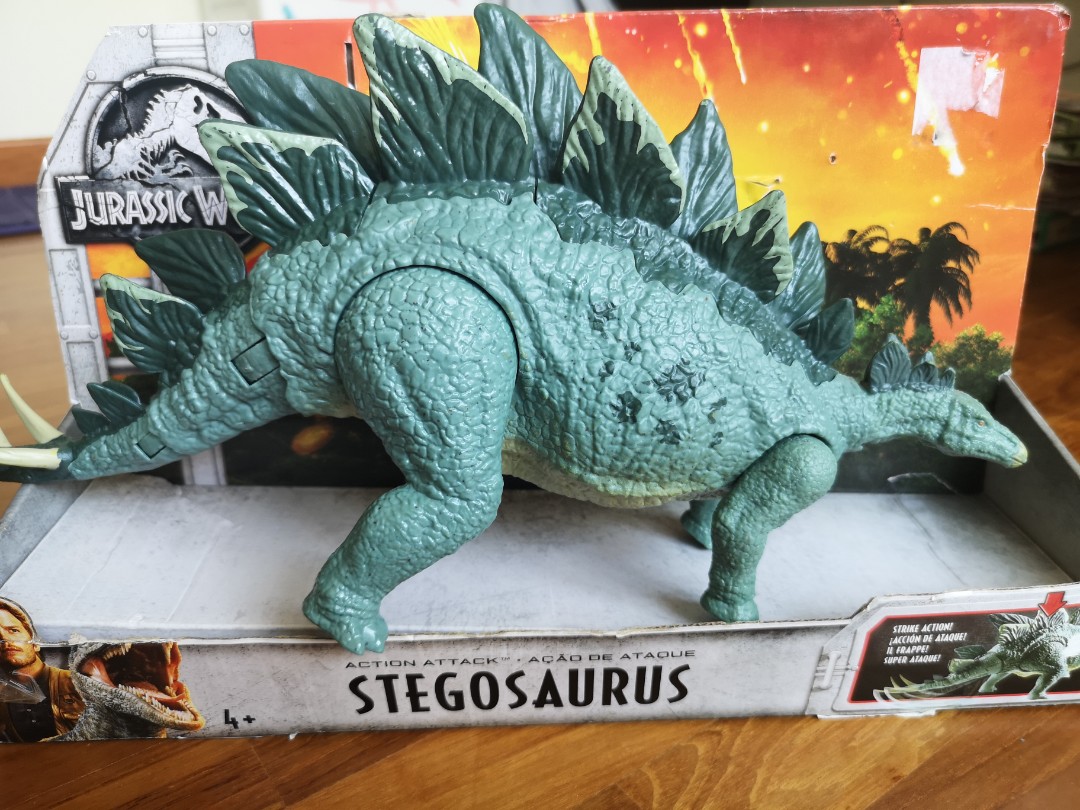Jurassic World Action Attack Stegosaurus, Hobbies & Toys, Toys & Games ...