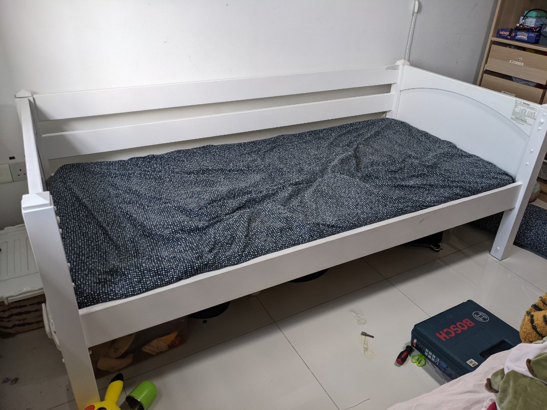 Matrix kids modular bed single frame, Furniture & Home Living ...