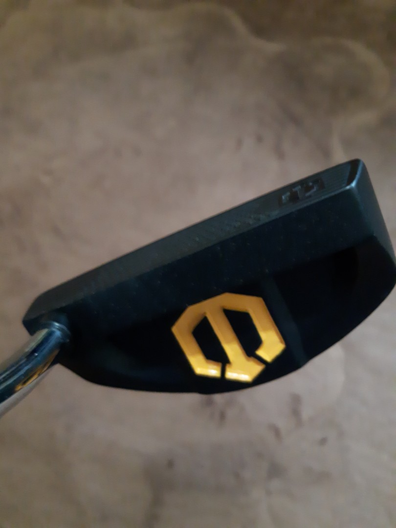 Putter, Sports Equipment, Sports & Games, Golf on Carousell