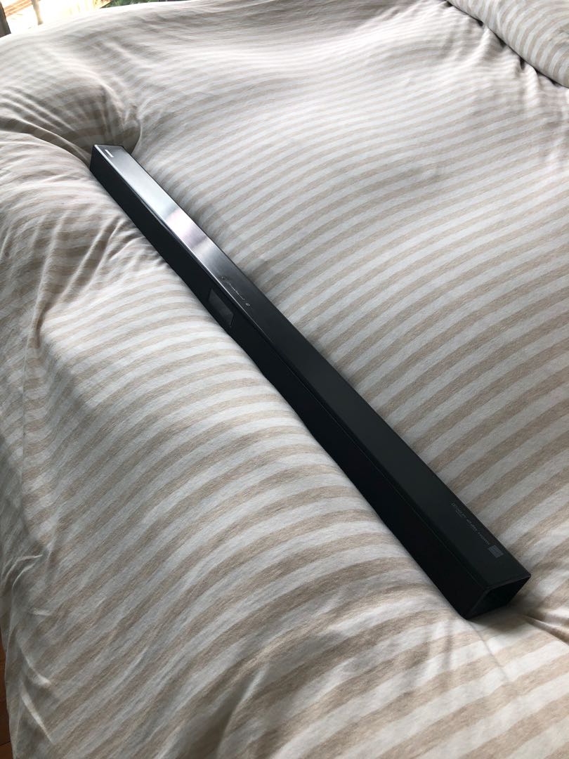 Samsung sound bar model HW-450, Audio, Soundbars, Speakers & Amplifiers ...