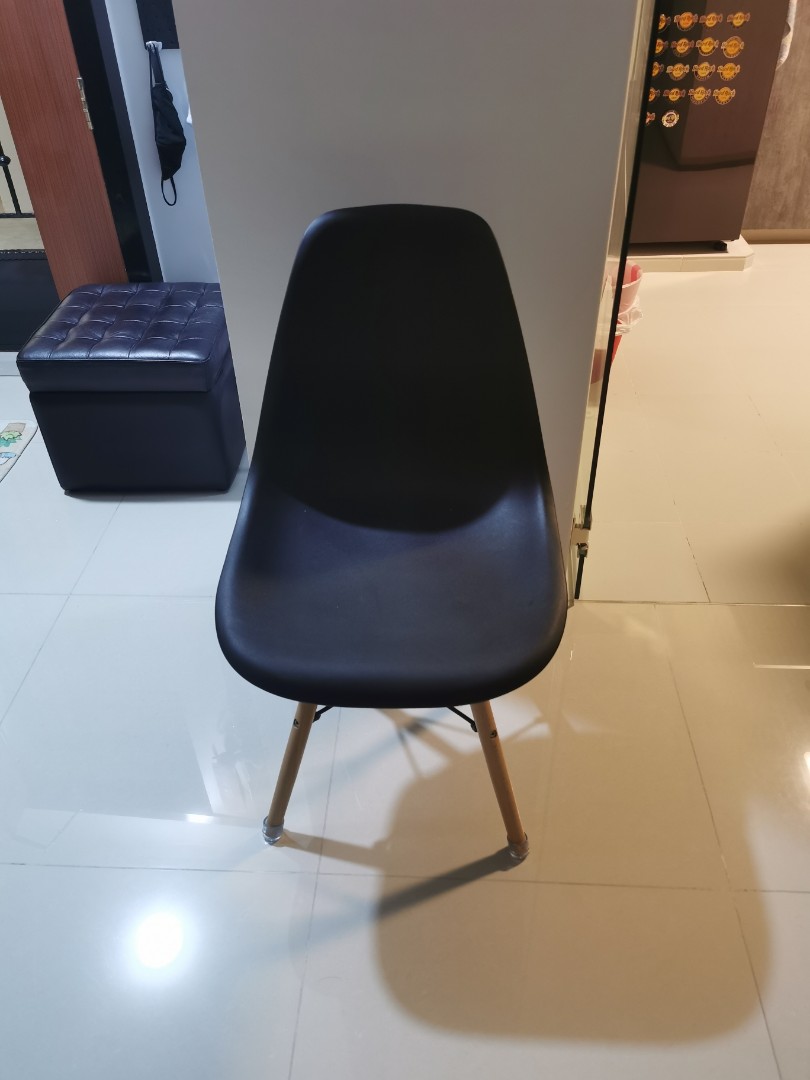 Study, Pantry designer plastic chair to let go., Furniture & Home ...