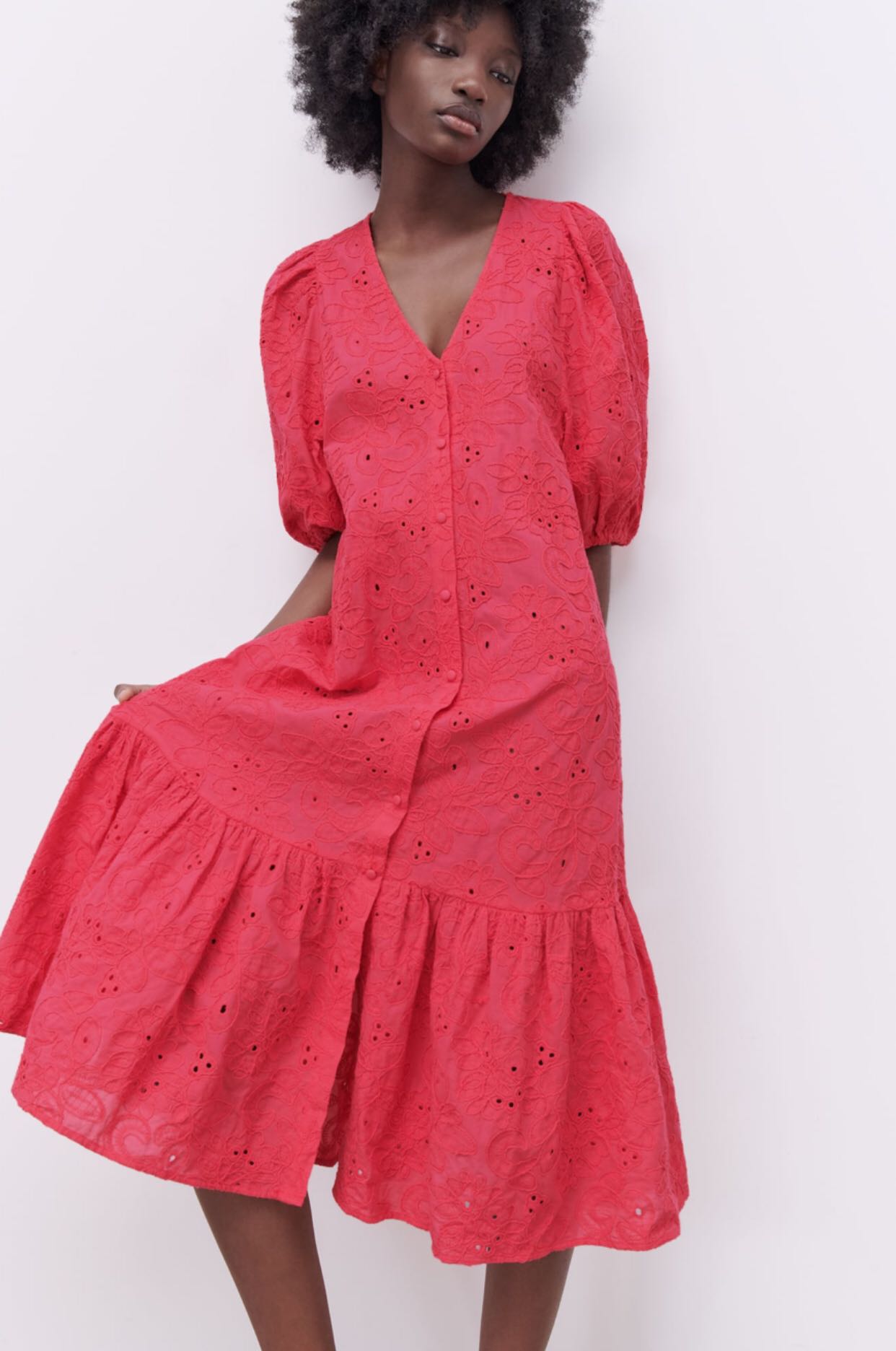 Zara cutwork embroidery dress, Women's Fashion, Dresses & Sets, Dresses ...