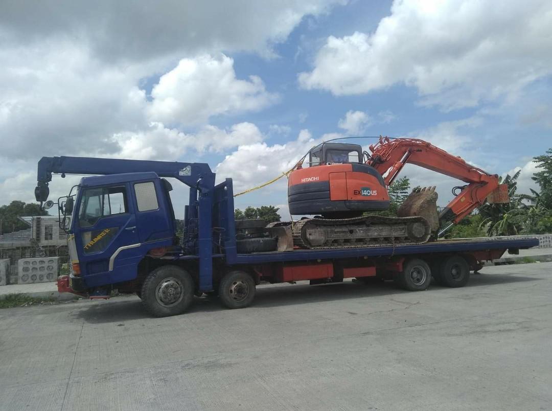 10 Tonner Boom Truck, 32 ft Self Loader, Forklift For Rent Hauling ...