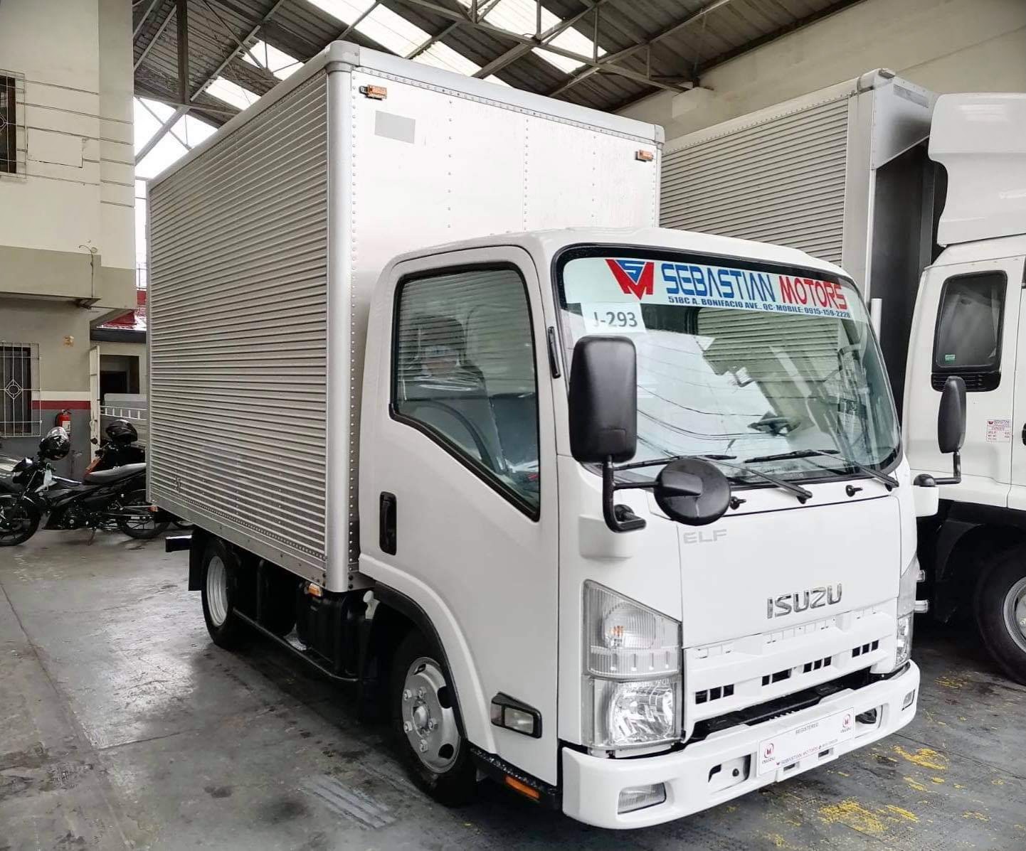10ft Isuzu Closed Van N Series 2021, Special Vehicles, Heavy Vehicles ...