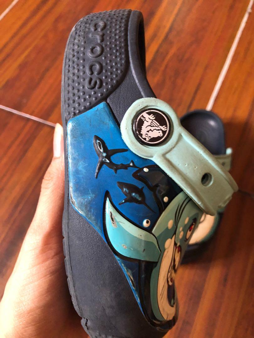 Crocs shark Original, Babies & Kids, Babies & Kids Fashion on Carousell
