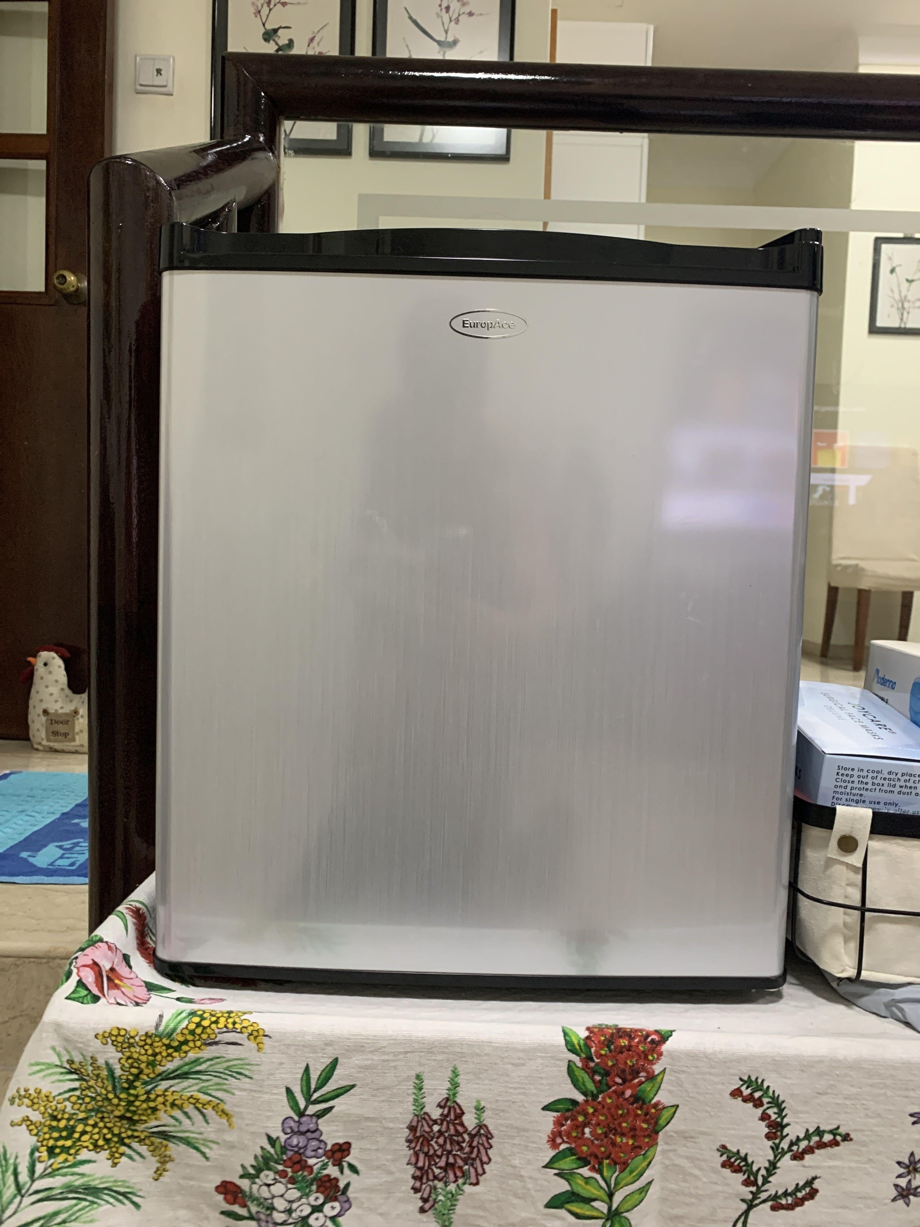 EUROPACE 50L BAR FRIDGE, TV & Home Appliances, Kitchen Appliances ...