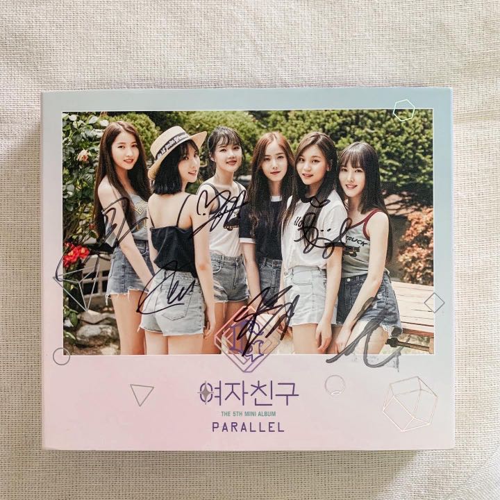 gfriend parallel 專輯 (簽專), 興趣及遊戲, 收藏品及紀念品, 韓流 - Carousell