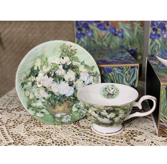 Gustav Klimt and Van Gogh Tea set, Furniture & Home Living, Kitchenware ...