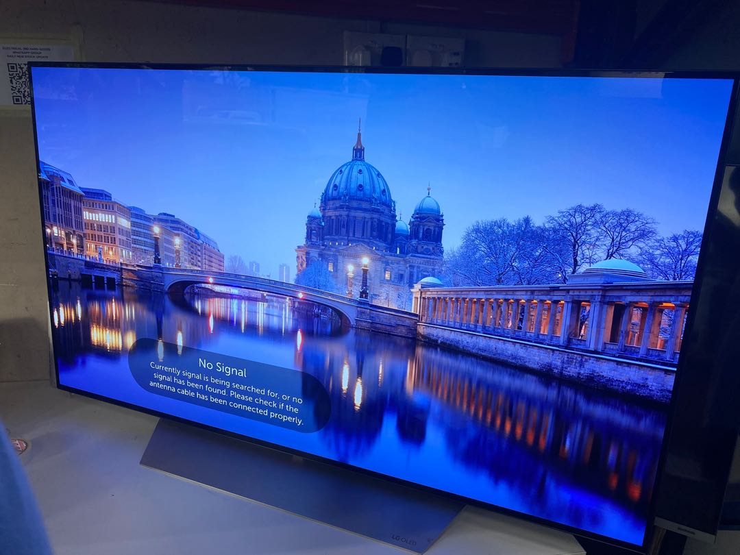 LG Slim OLED 4K Smart TV, TV & Home Appliances, TV & Entertainment, TV ...